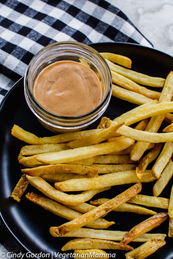 BBQ Ranch Sauce - perfect for dipping!