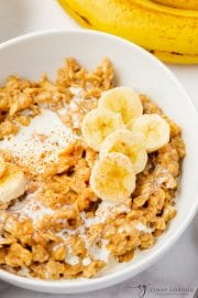 Bananas and Cream Oatmeal - Vegetarian Mamma