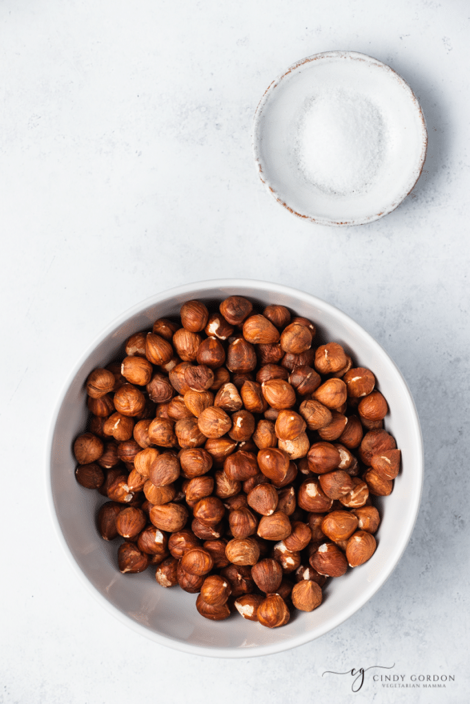 How To Roast Hazelnuts - Vegetarian Mamma
