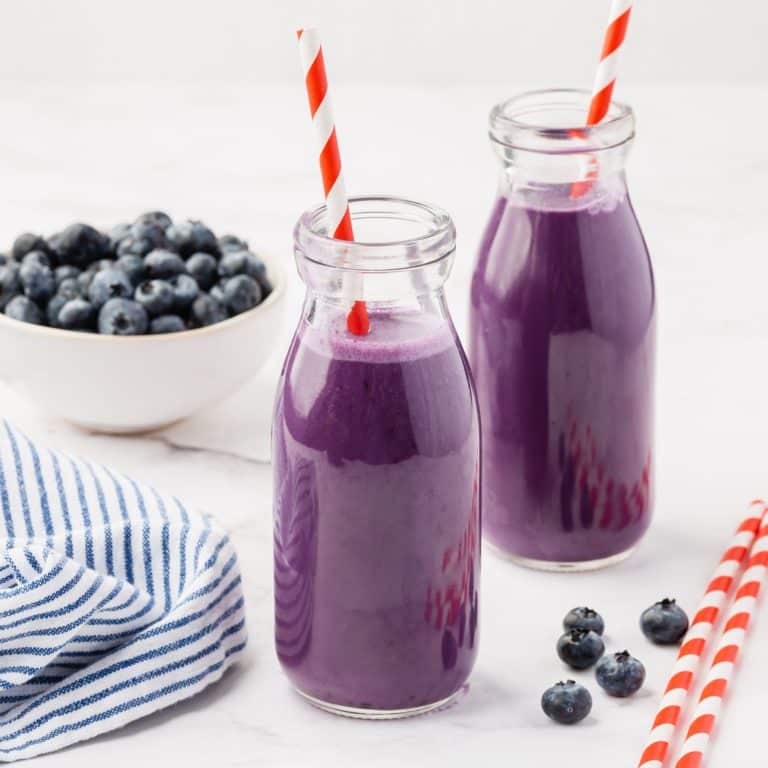 Blueberry Milk - Vegetarian Mamma